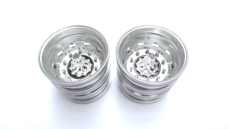 Alum. Truck Rear Wheels Chrome Center w/chrome nut (pair) - Rigidrc Shop