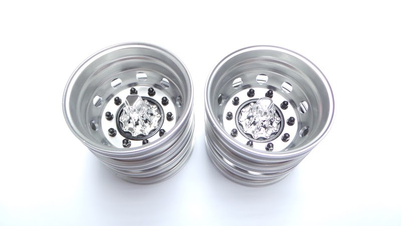 Alum. Truck Rear Wheels Chrome Center w/black nut (pair) - Rigidrc Shop